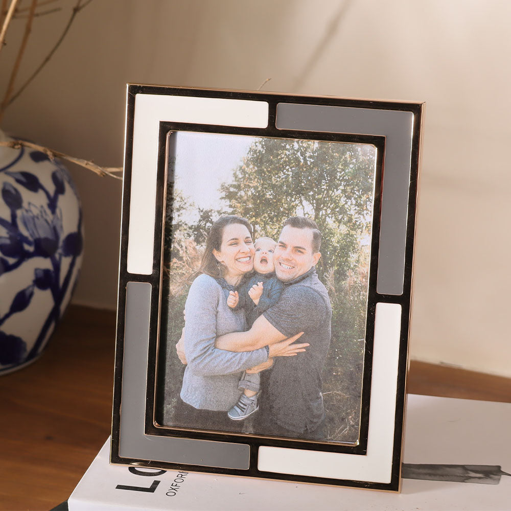 Enhabit Carl Photo Frame Large - Grey & White