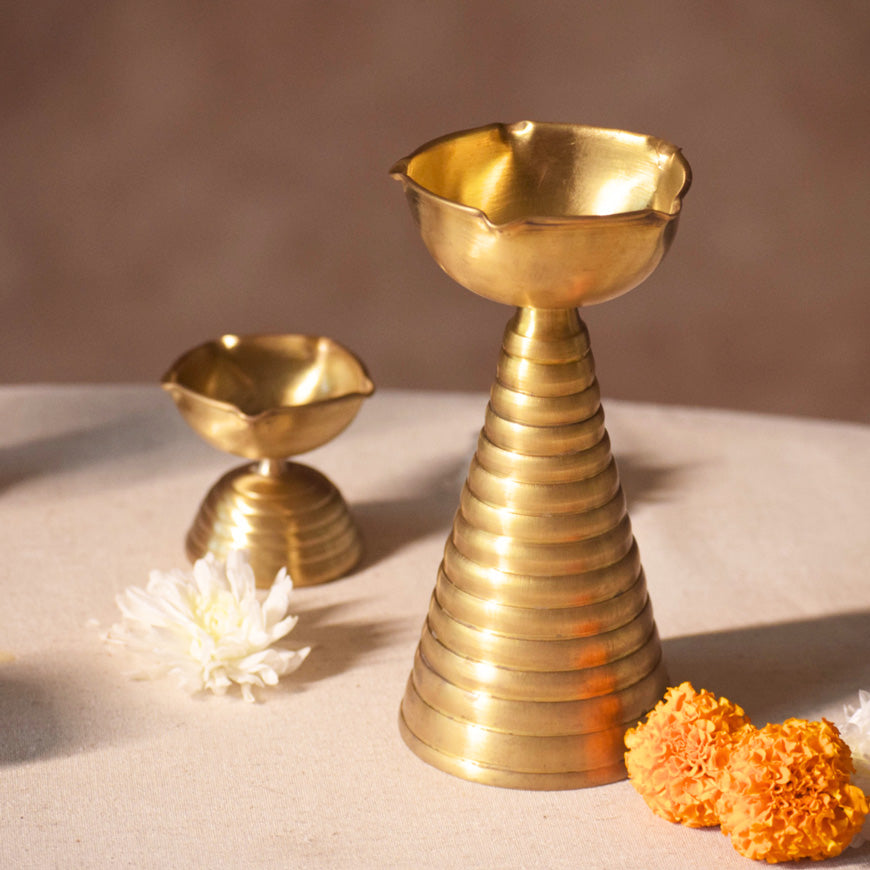 Muun Home Brass Diyas Gift Set of 2