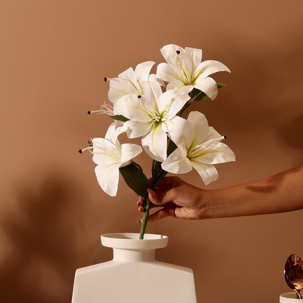 ESQ Living Oriental Lily Faux Bunch - White
