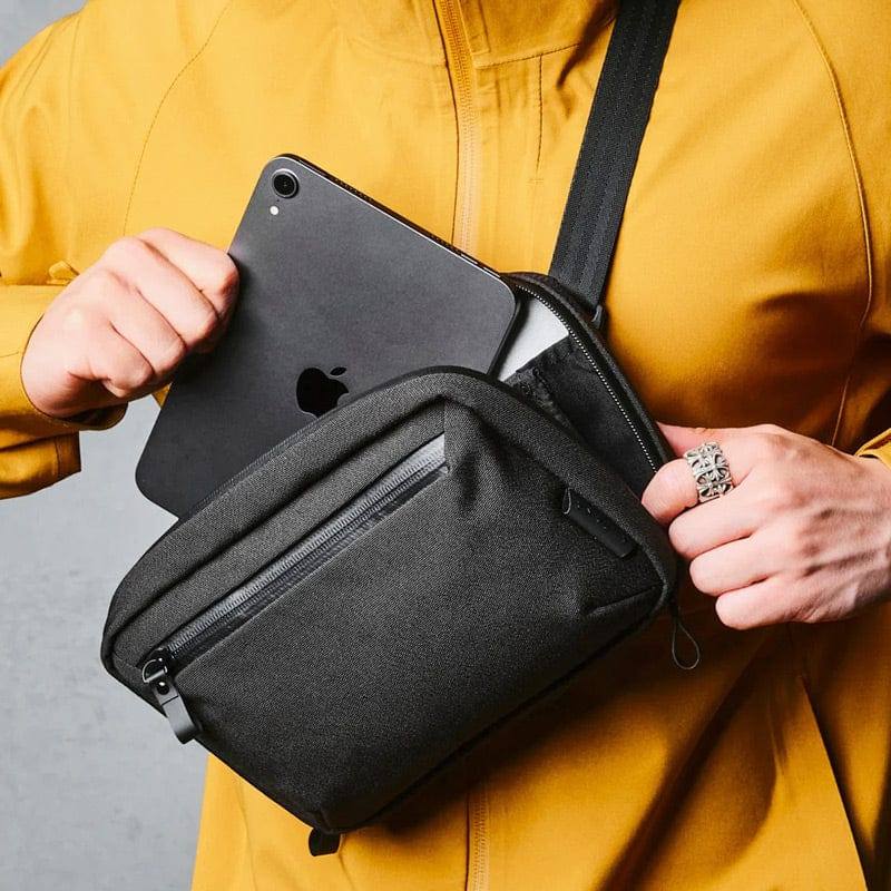 Alpaka Elements Tech Case V2 - Axoflux Black | Modern Quests