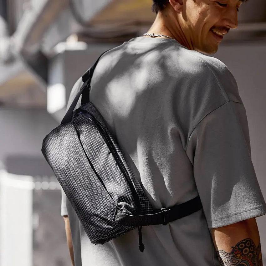 Bellroy Lite Sling Bag - Arcade Grey